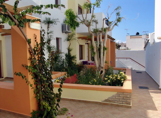 Irida Apartments | Malia | Crete East - Heraklion | Olympic Holidays